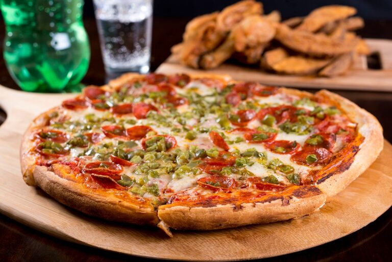 Kraus' Pizza - Hartville, Middlebranch & Lake Cable, Ohio Restaurants